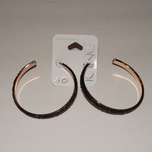 Icing | Jewelry | New 6mm Gold Tone Black Pav Hoop Earrings Nwt | Poshmark